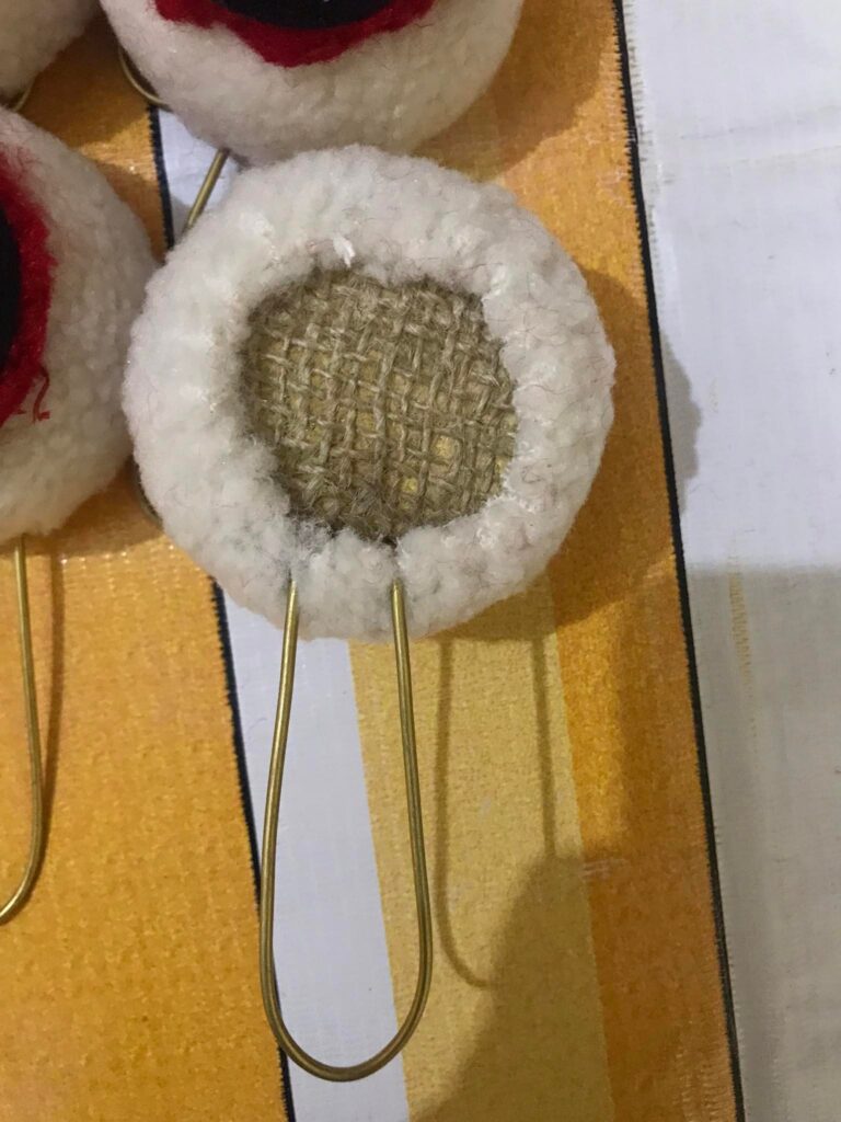 Cockade for colbacks and bearskin hat - per unit